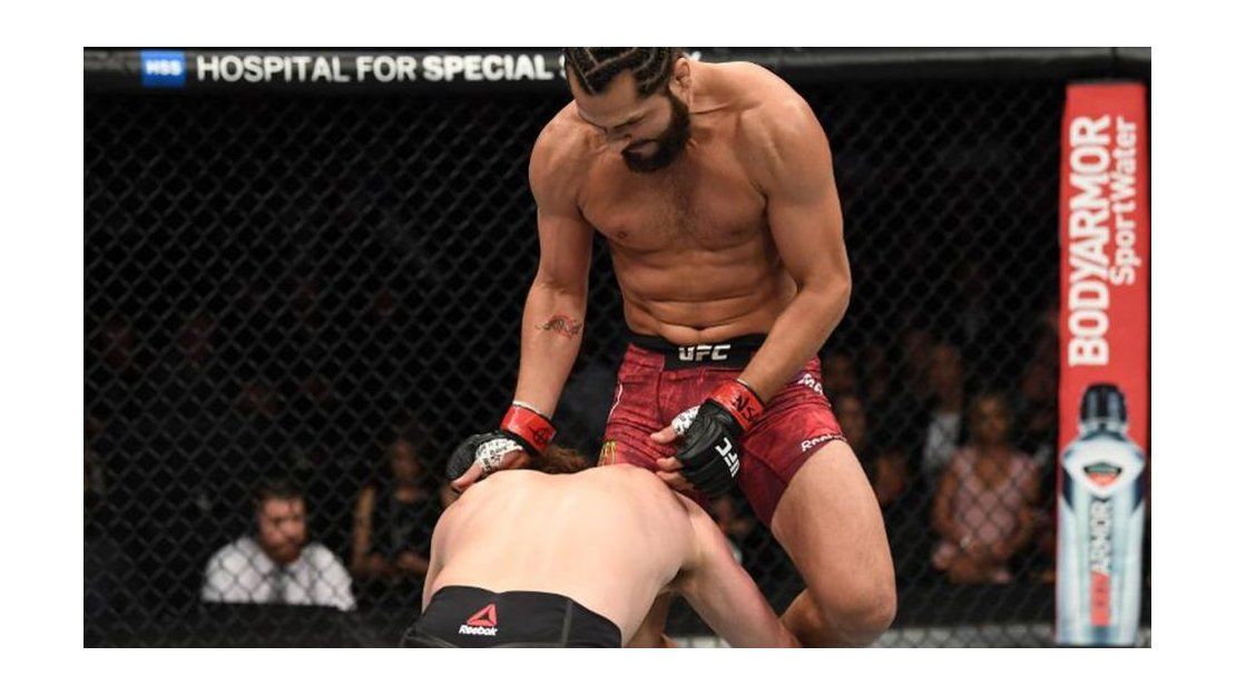 Ufc Con Un Impactante Rodillazo Firmó El Nocaut Más Rápido De La