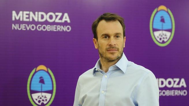 Mendoza mejoró su oferta de reestructuración de deuda y seguirá ...