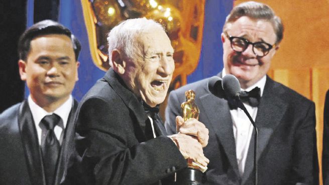 Mel Brooks recibió un Oscar a la trayectoria Mel Brooks recibió un Oscar a la trayectoria