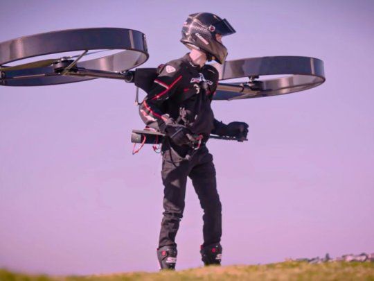 CopterPack: la mochila que te transforma en un dron humano