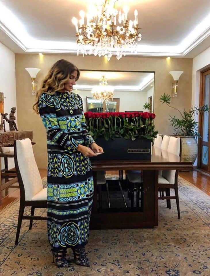 Así es la mansión de Sergio Mayer e Issabela Camil: elegancia, arte y ...