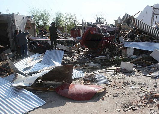 Explosión y misterio en Monte Grande: un muerto y ocho heridos