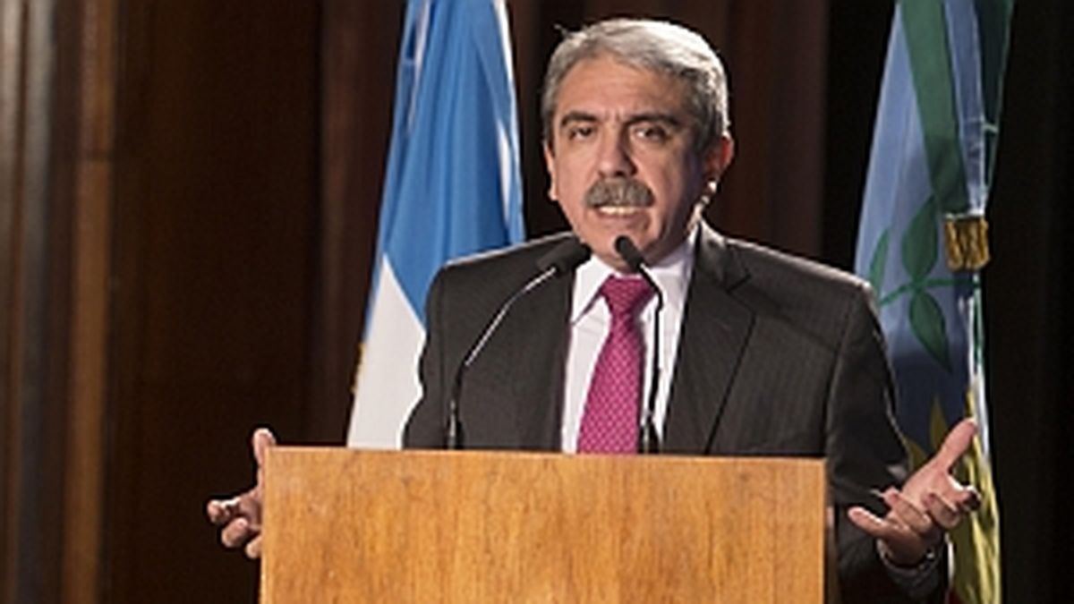 De aquella Corte del orgullo hoy quedan migajas