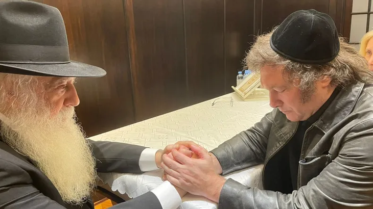 Javier Milei y una visita espiritual: recibió la bendición del rabino ...
