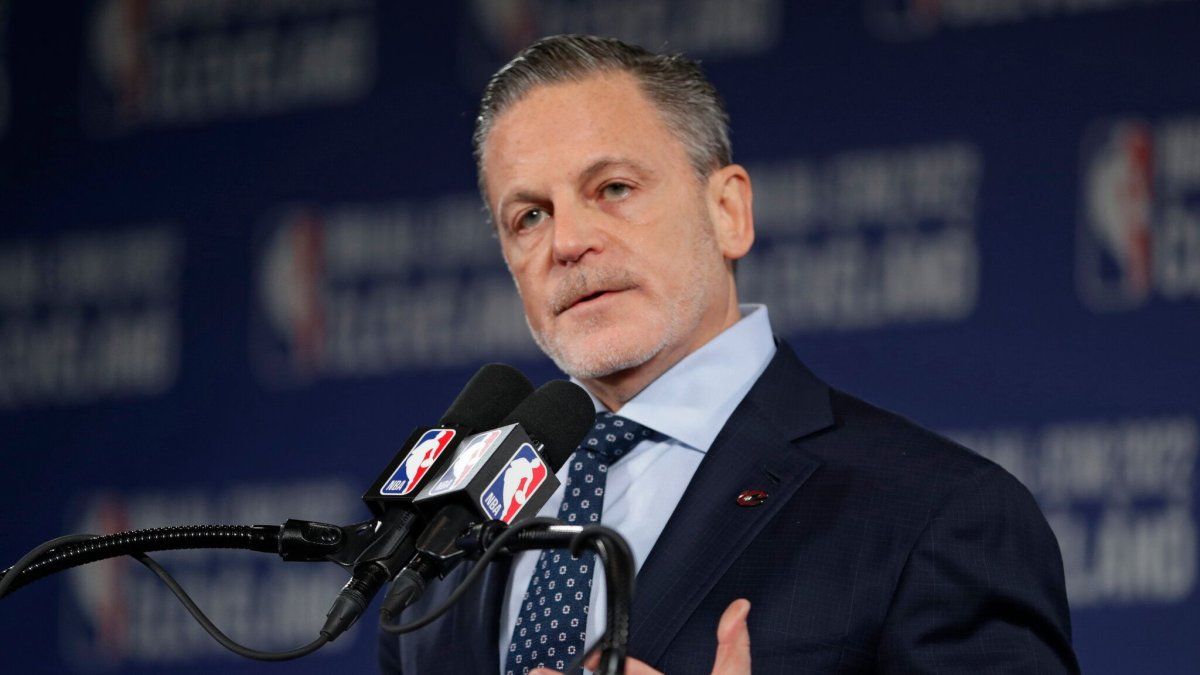 Llegó a ser uno de los hombres más poderosos del mundo con sus 19 reglas de oro: quién es Dan ...