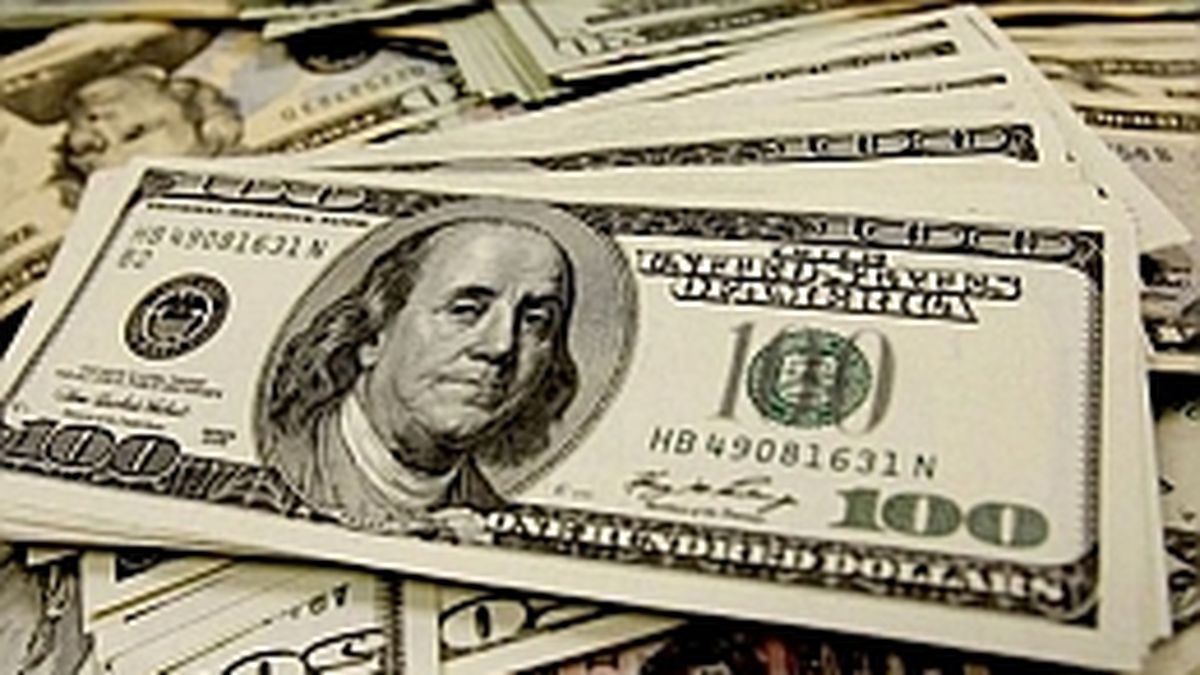 Dólar cerró sin cambios a $ 4,44. El Central vendió u$s 20 millones