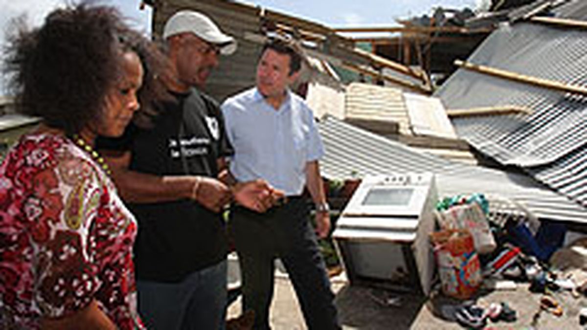 Huracán Dean ya se cobró 4 vidas en su paso por el Caribe