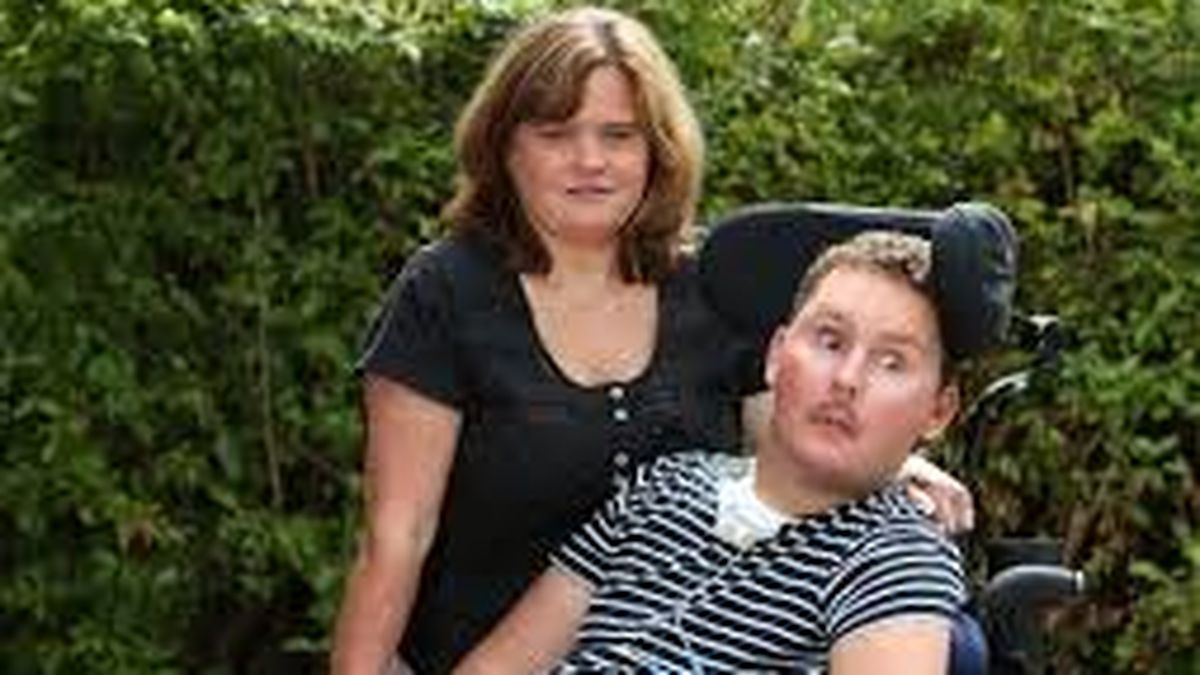 La extraña enfermedad de un jugador de rugby: comió una babosa y quedó ...