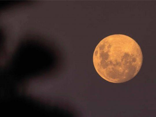 Superluna de Esturión en agosto: ¿qué es y cómo verla desde Argentina?