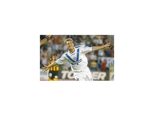 Rolando Zárate el primer refuerzo de Vélez