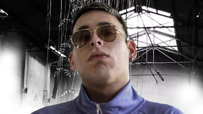 El músico Kaleb Di Masi sufrió un accidente en la Autopista del Oeste