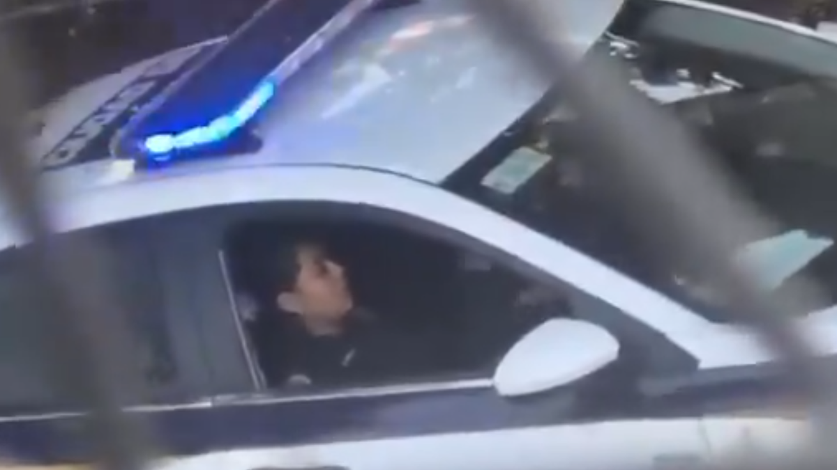 Hasta SEIS AÑOS DE PRISIÓN para la persona que GRABÓ a los policías de ...