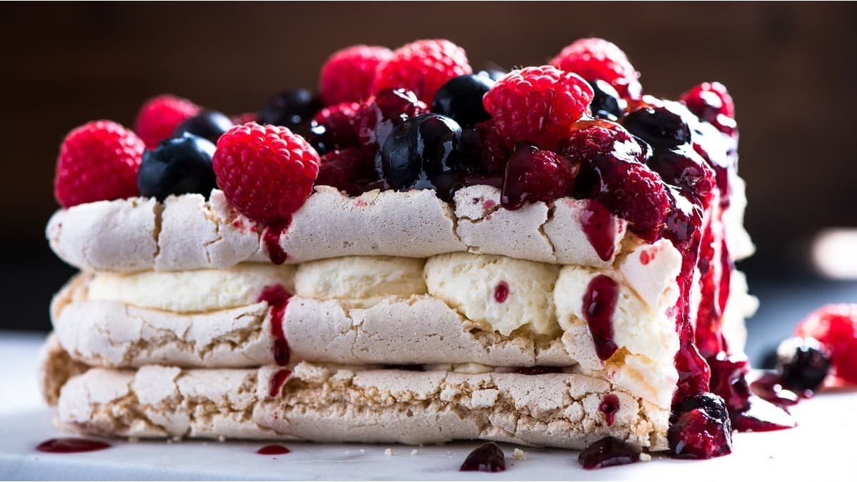 La Pavlova, una receta muy elegante y llena de sabor en simples pasos