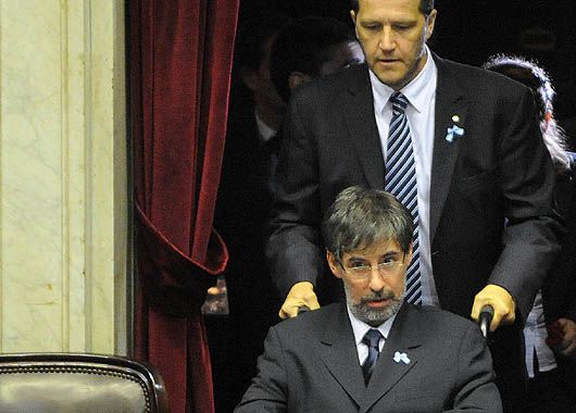 En un emotivo acto, Jorge Rivas asumió su banca en Diputados