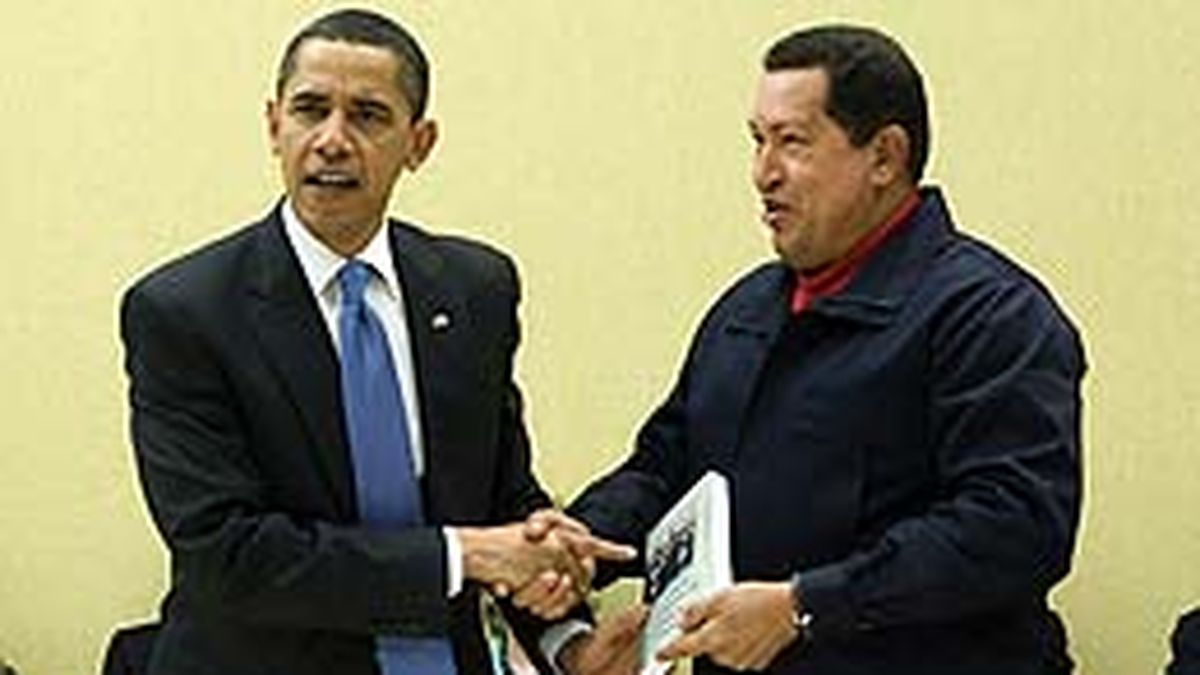 El libro que Chávez regaló a Obama es ahora bestseller