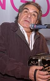 Rubén Juárez: de Córdoba al mundo con su bandoneón