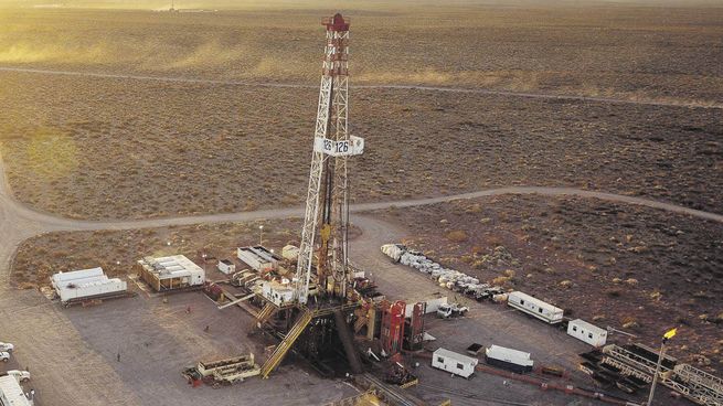 YPF y Shell harán una inversión conjunta de u$s300 millones en gas y ...