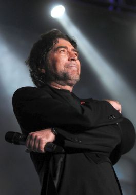 Sabina se presentó en Boca ante 40.000 fanáticos