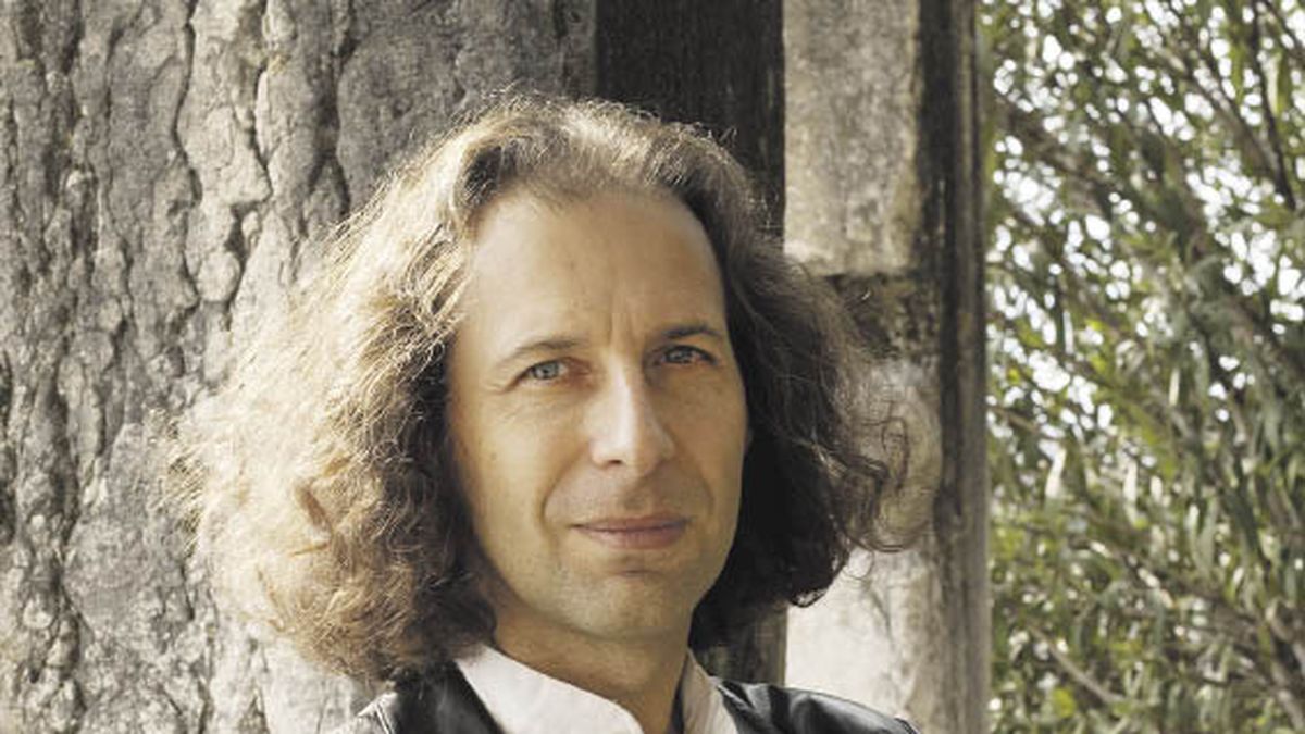 Stefano Poda: “Mefisto es la mitad inconfesable del cerebro humano”