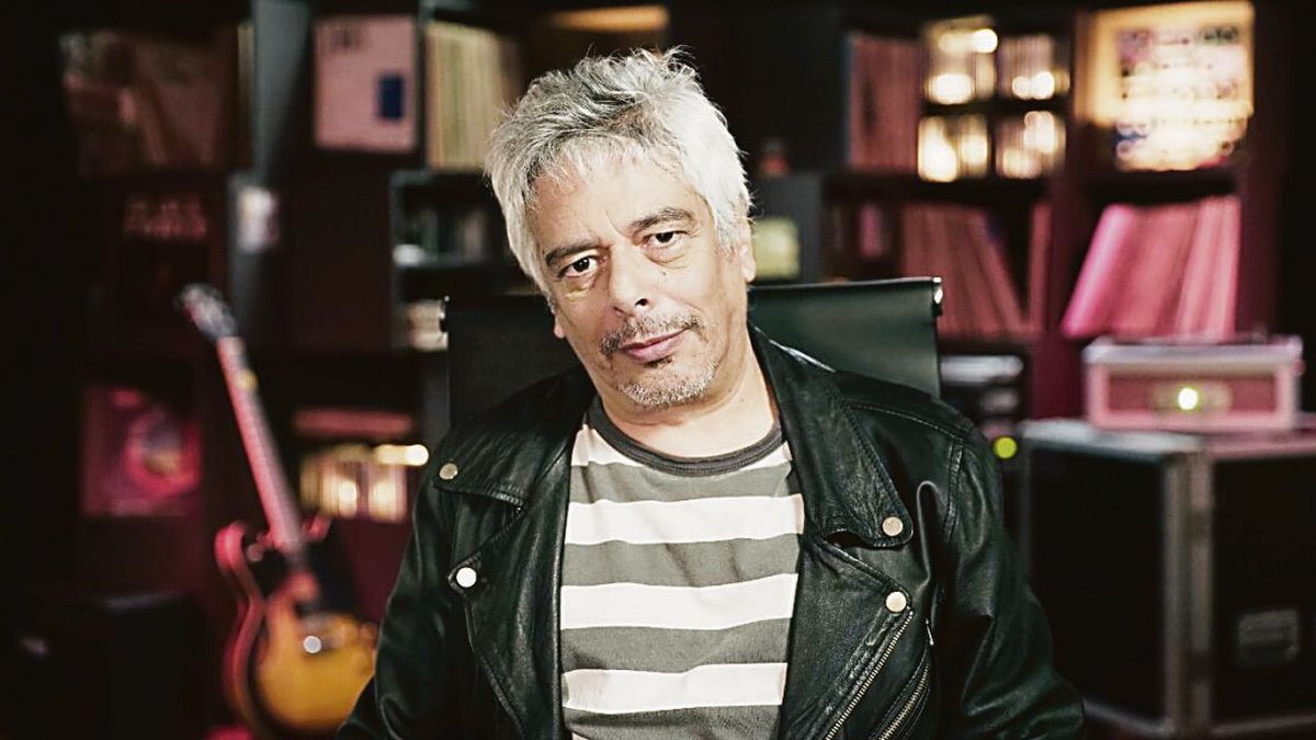 Bobby Flores: Mejor el silencio a escuchar música en un celular