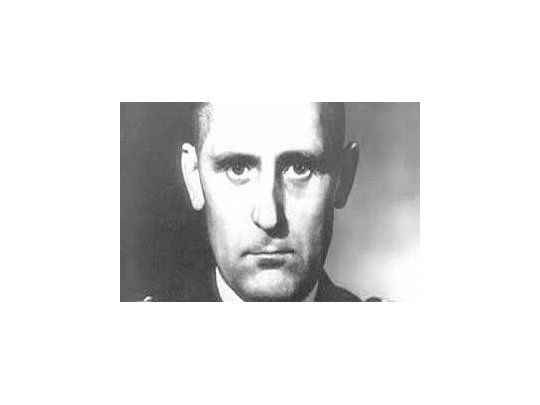 Alemania: sostienen que exjefe nazi está enterrado en un cementerio judío