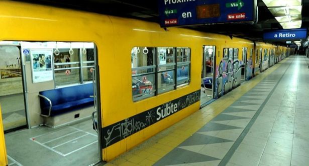 La Línea C de subte vuelve a realizar su recorrido completo