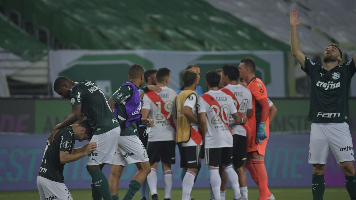 Tras La Polémica Conmebol Publicó Los Audios Del Var De River Palmeiras