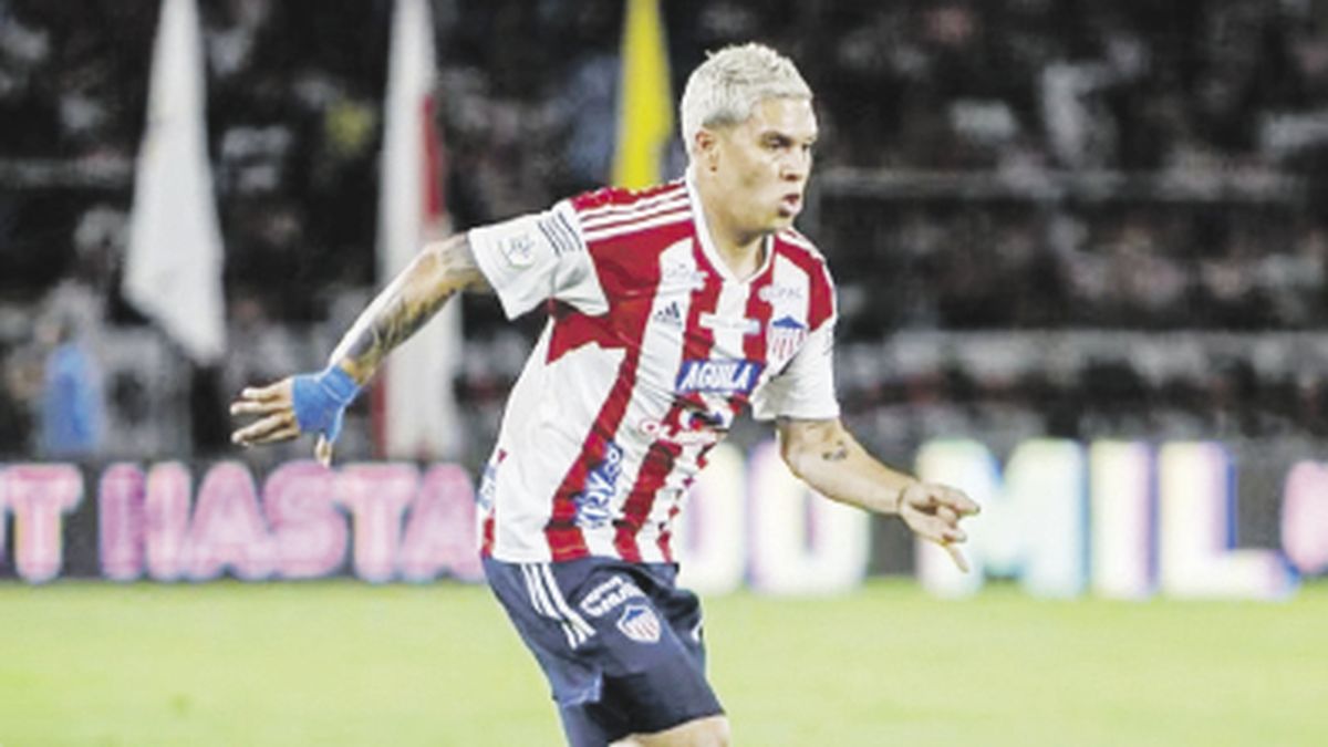 “Juanfer” Quintero llega a Racing