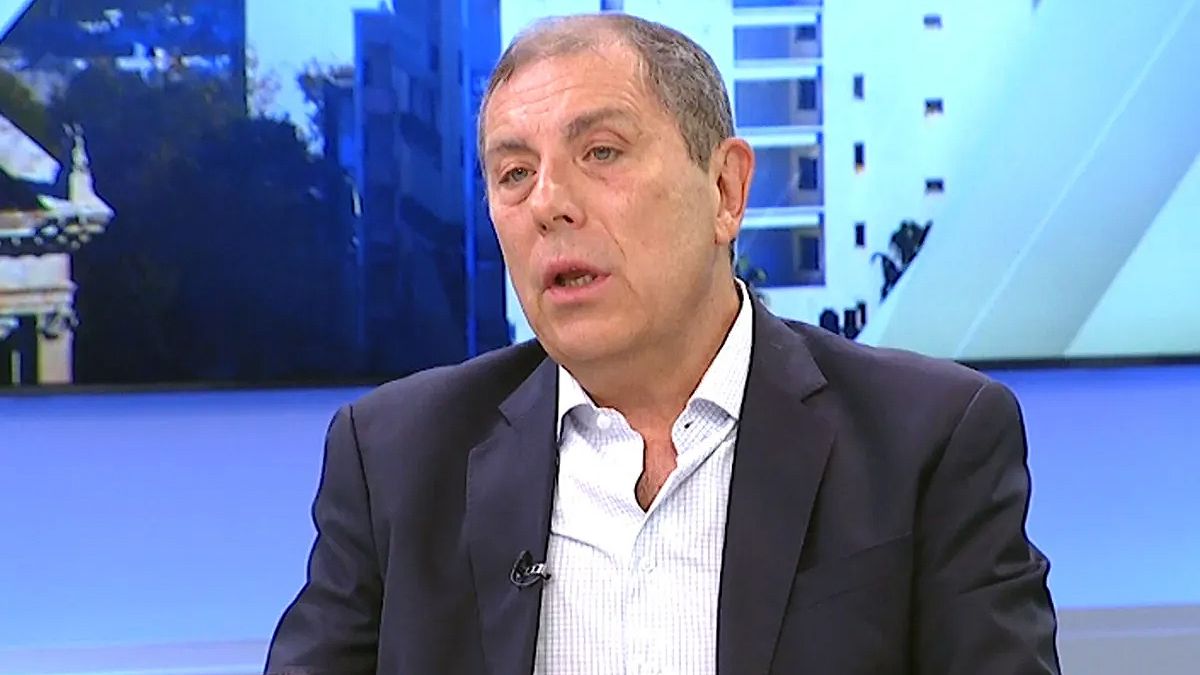 Gabriel Oddone avanza con el plan para implementar el IVA personalizado