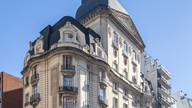 Cuánto vale vivir en el edificio francés de Ferruccio Corbellani: un ícono arquitectónico ...