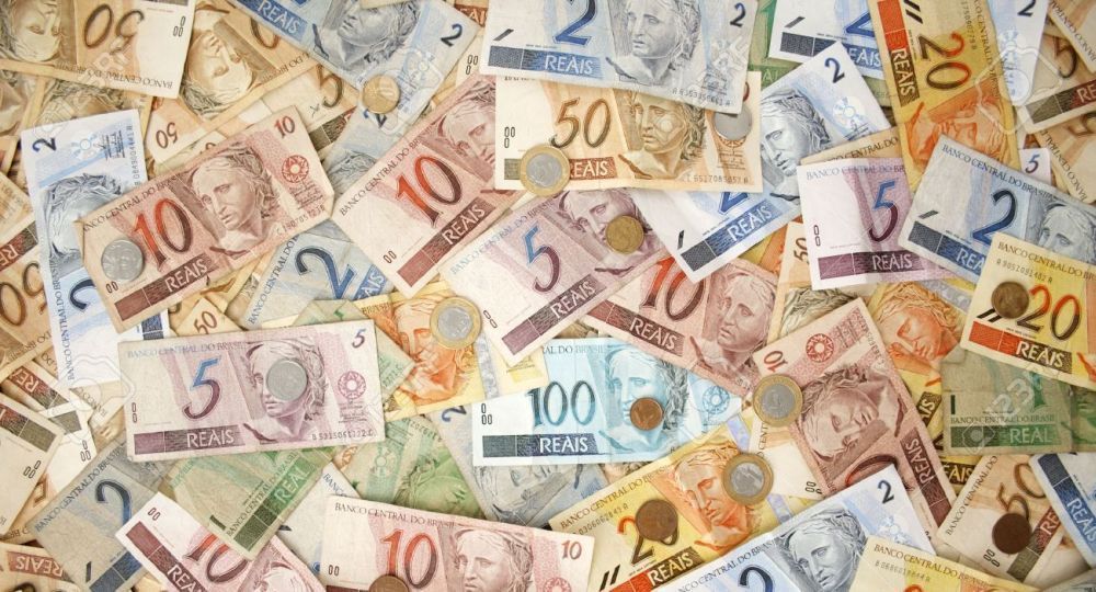 Brasil: el dólar se depreció 0,5% hasta los 3,486 (en la jornada superó ...