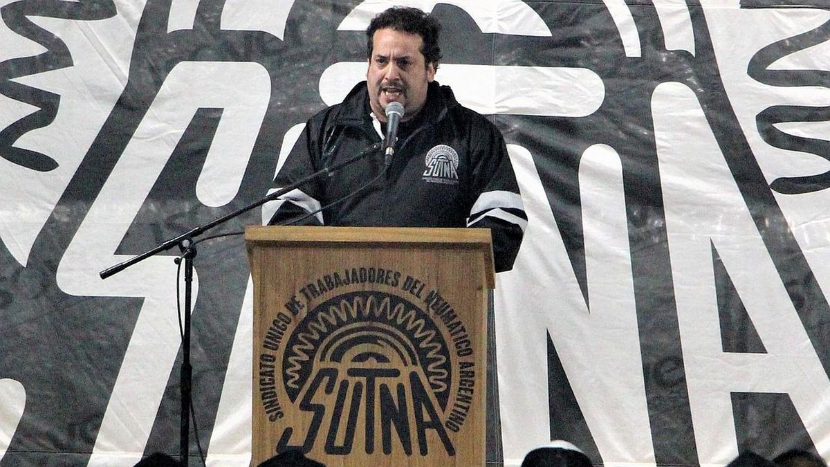 El Sutna denunció: "Les van a dejar importar neumáticos con los dólares ...