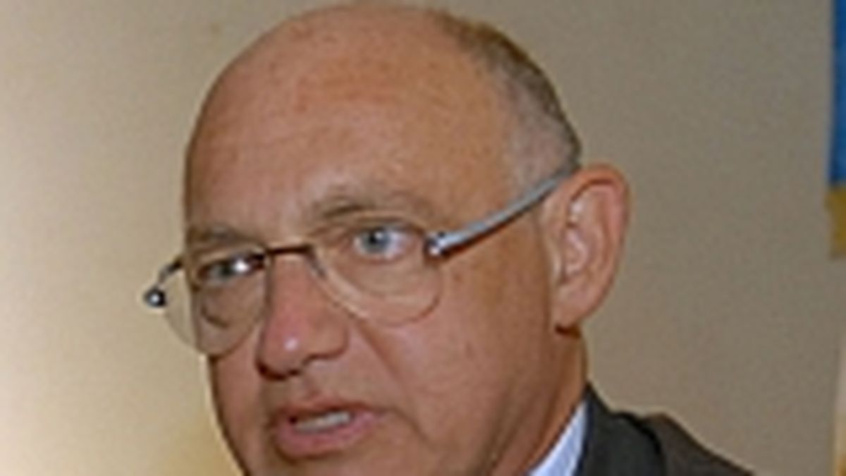 Nueva réplica argentina a Cameron: La única vía es la negociación directa