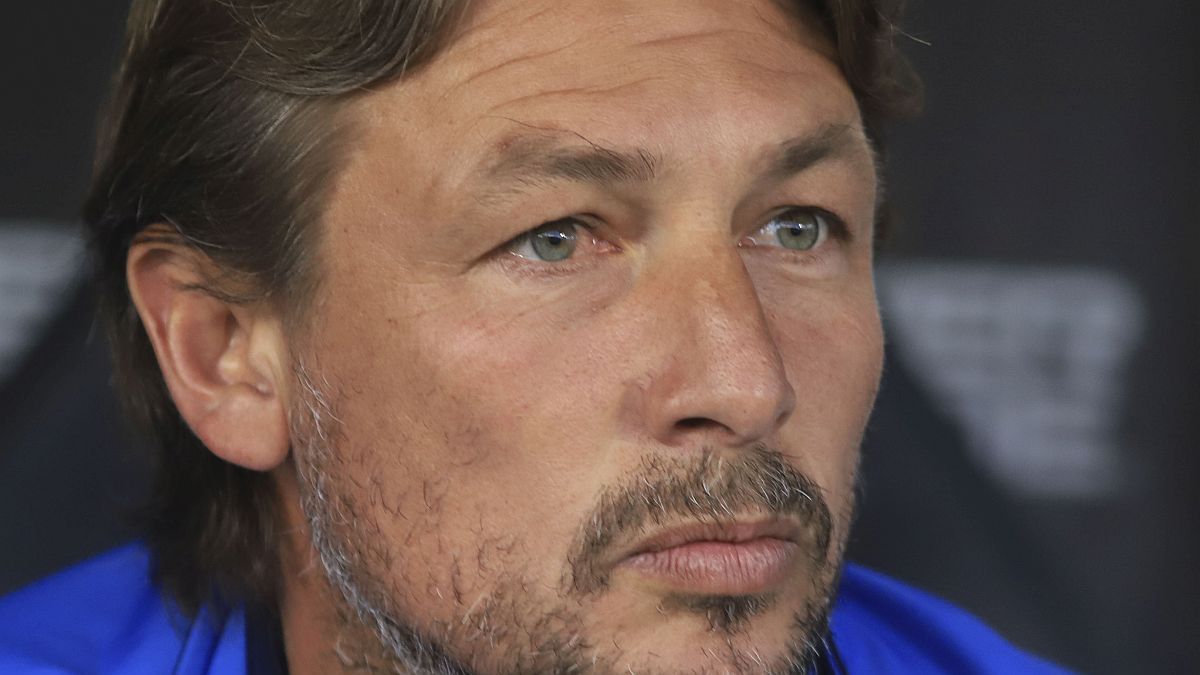 Heinze llega a EEUU, su debut en el exterior como técnico