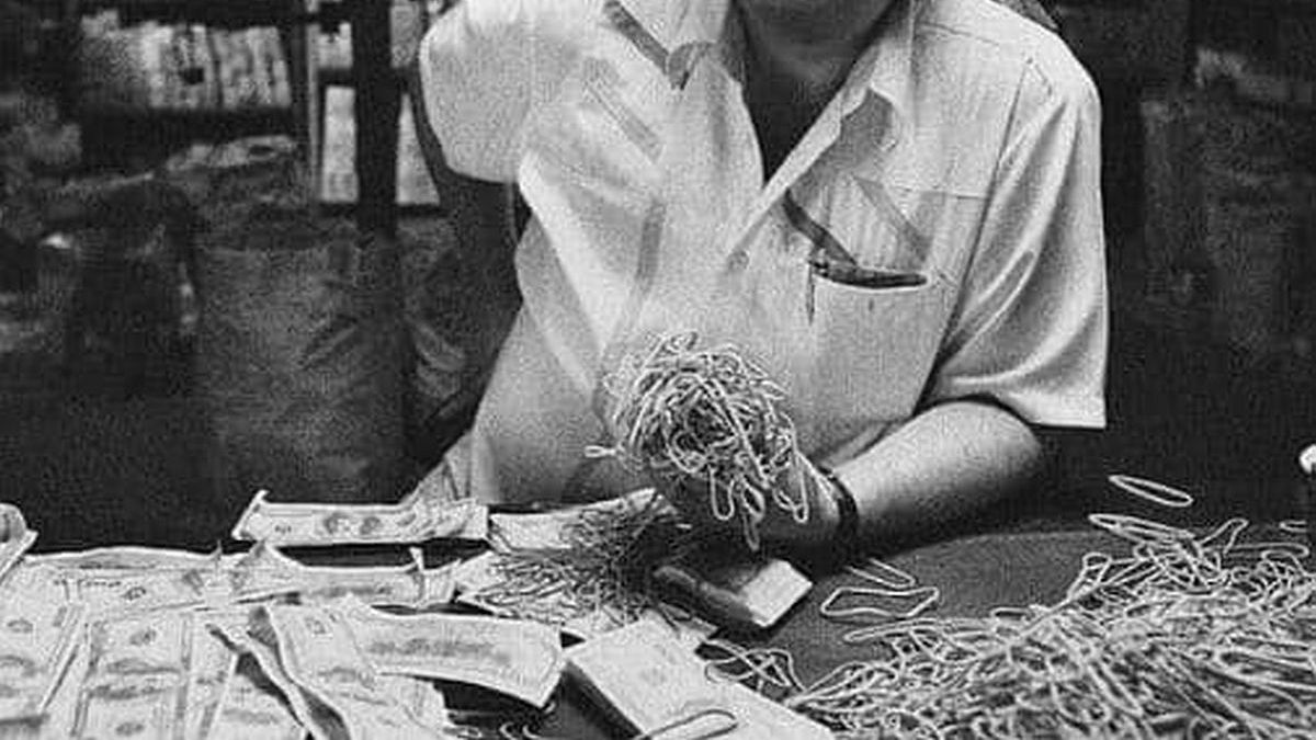 Insólito hallazgo: sobrino de Pablo Escobar encontró u$s18 millones ...