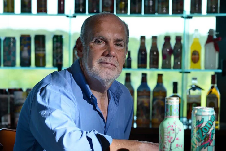 De nacer en un barrio obrero a ser un multimillonario con una enorme fortuna: quién es Don Vultaggio