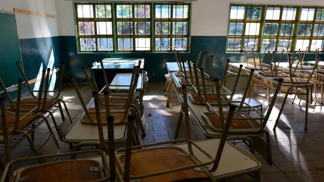 Por el calor, deciden suspender las clases en varias escuelas bonaerenses