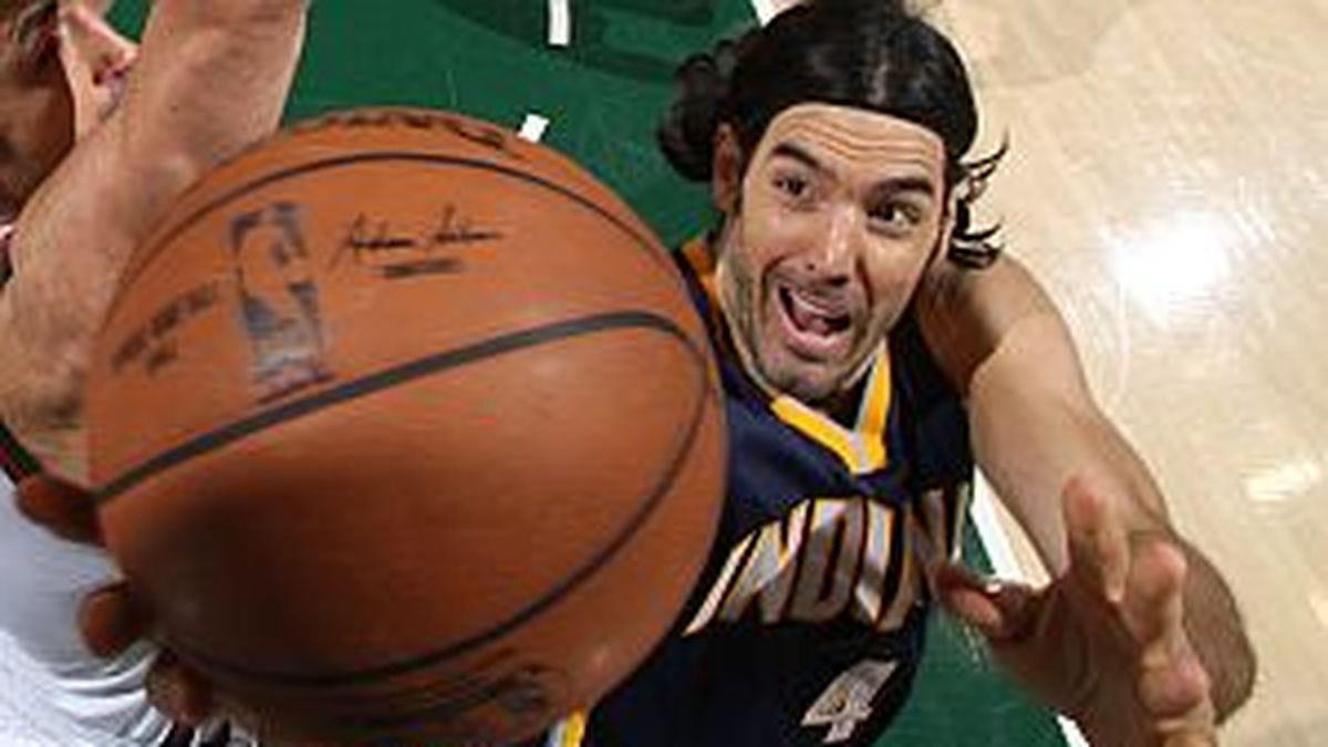 Scola se lució, pero no pudo torcer la historia y los Pacers se complican