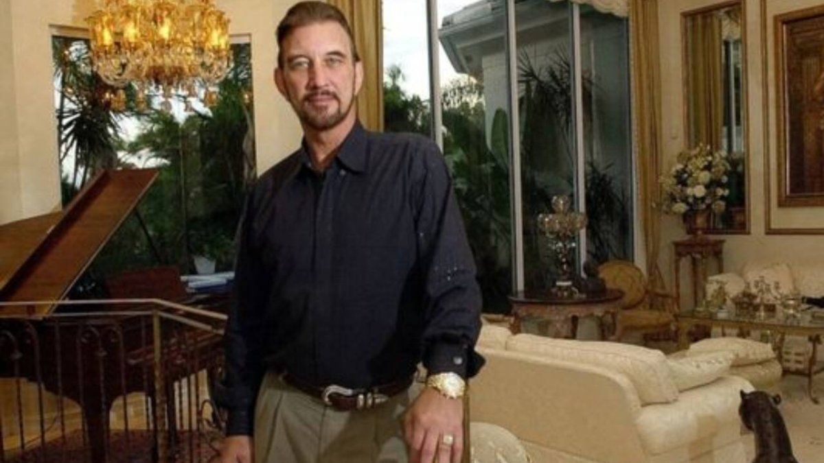 Estaba preso, se hizo millonario ganando la lotería, pero lo perdió ...