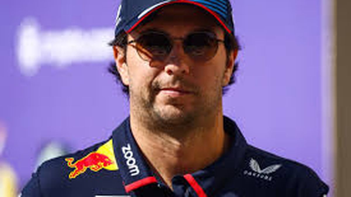 Checo Pérez brilla en la película de Fórmula 1 junto a Brad Pitt ...