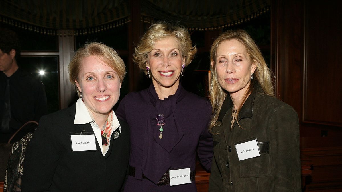 Trabajó desde los 14 años y se convirtió en la PRIMERA MULTIMILLONARIA del mundo: quién es ...