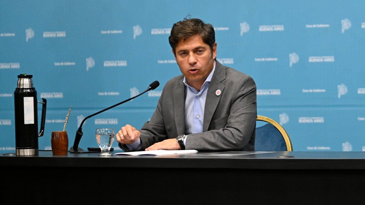 Axel Kicillof desdobla elecciones y llama a suspender las PASO: Buenos ...