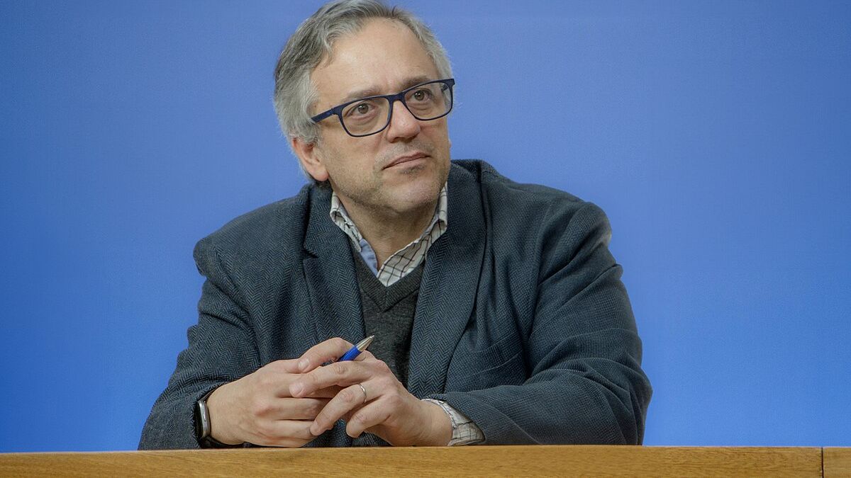 Rodrigo Arim deberá presentar una declaración jurada para regularizar ...