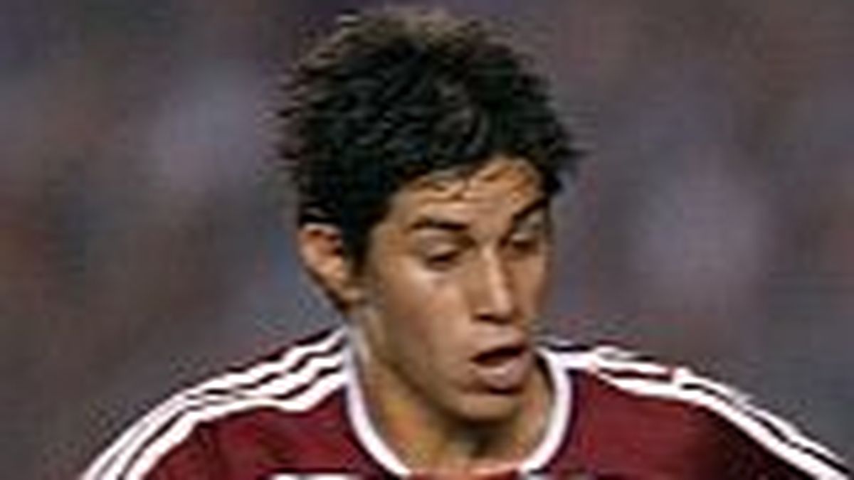 Conca renovó con el Fluminense hasta fines de 2015