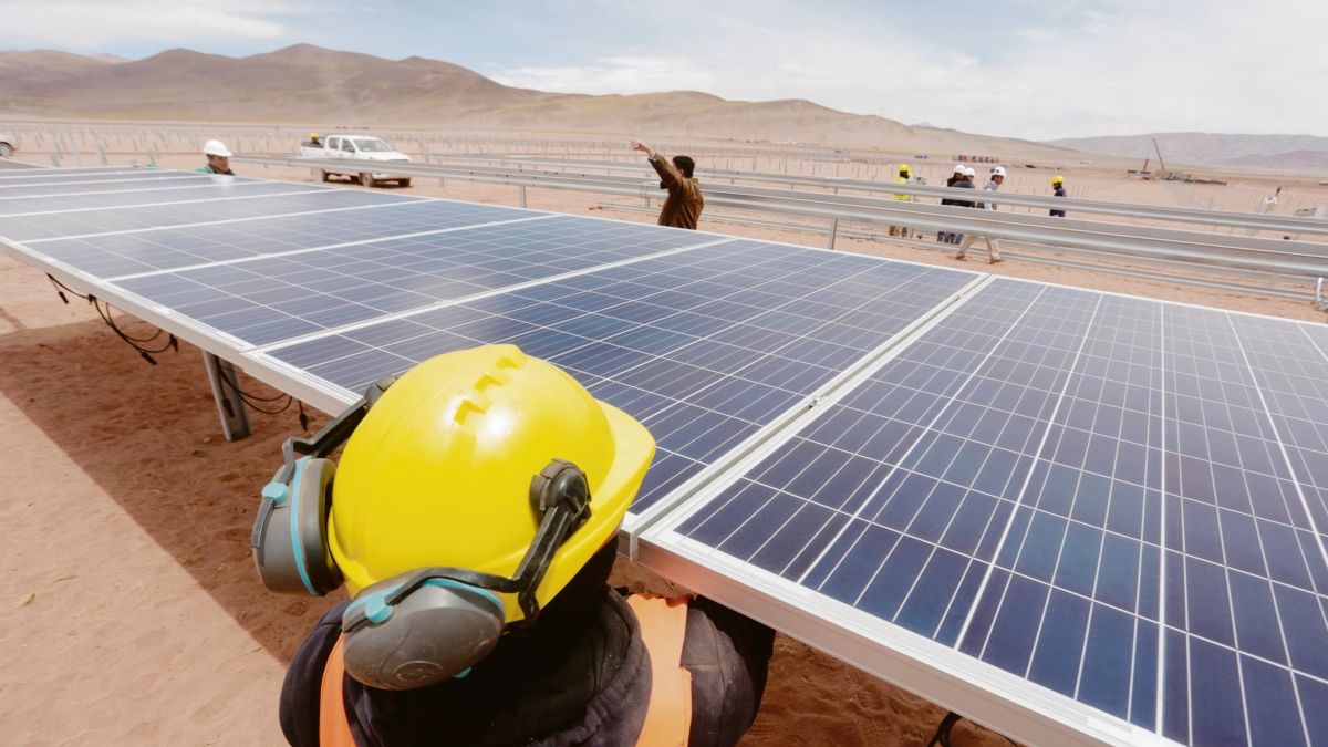 Solar Cauchari: se puso en marcha el parque más grande de la región