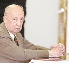 Murió sin ir a juicio el ex militar Suárez Mason