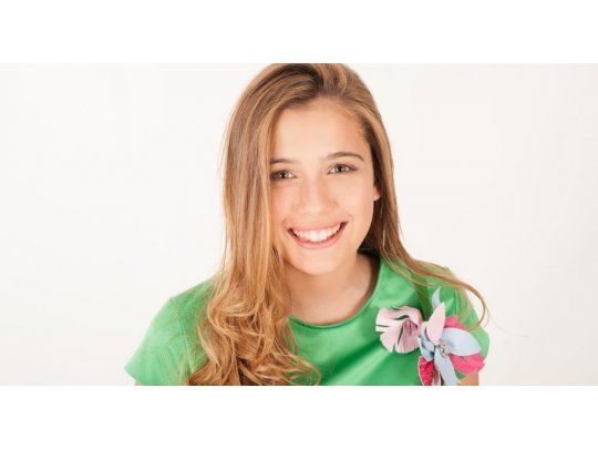 Sol Makena lanza su primer álbum y se perfila como nueva estrella teen