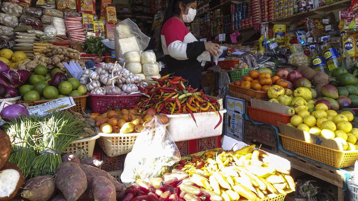 En abril, el precio de las frutas y verduras subió en promedio un 11,75 ...