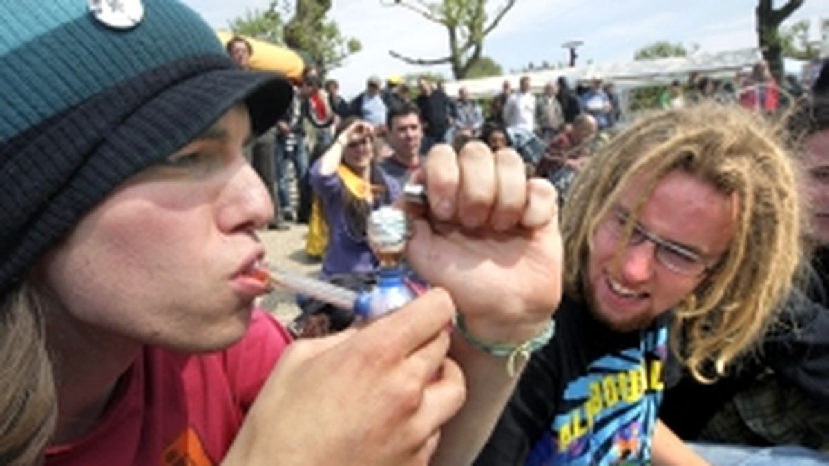 Legalización de drogas para combatir la crisis económica