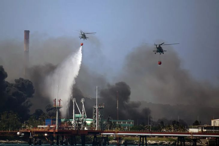 Impactantes imágenes del incendio en Cuba: así luchan los bomberos por ...